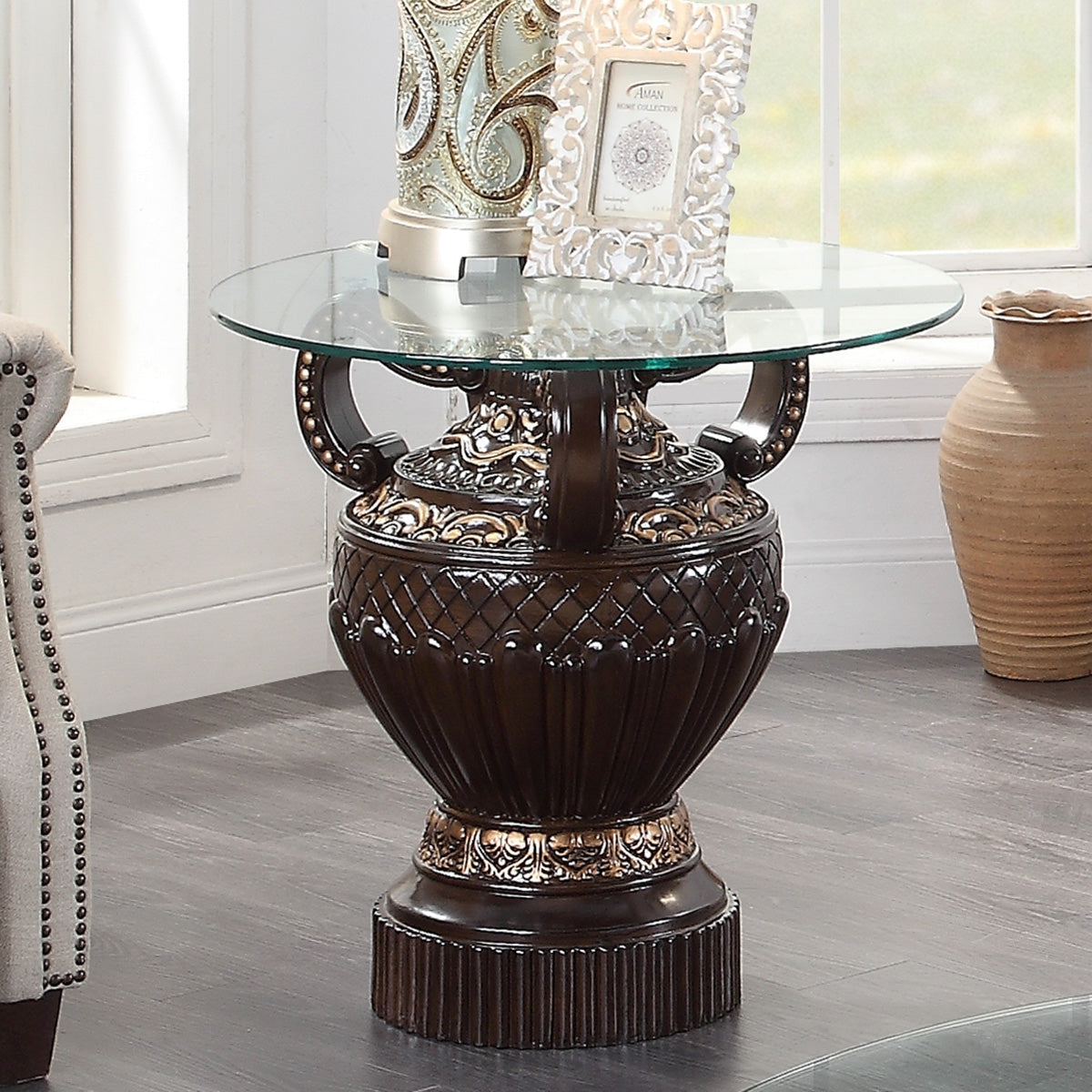 Homey Design Jubilant Cherry End Table / HD-8908C | Ornate Home