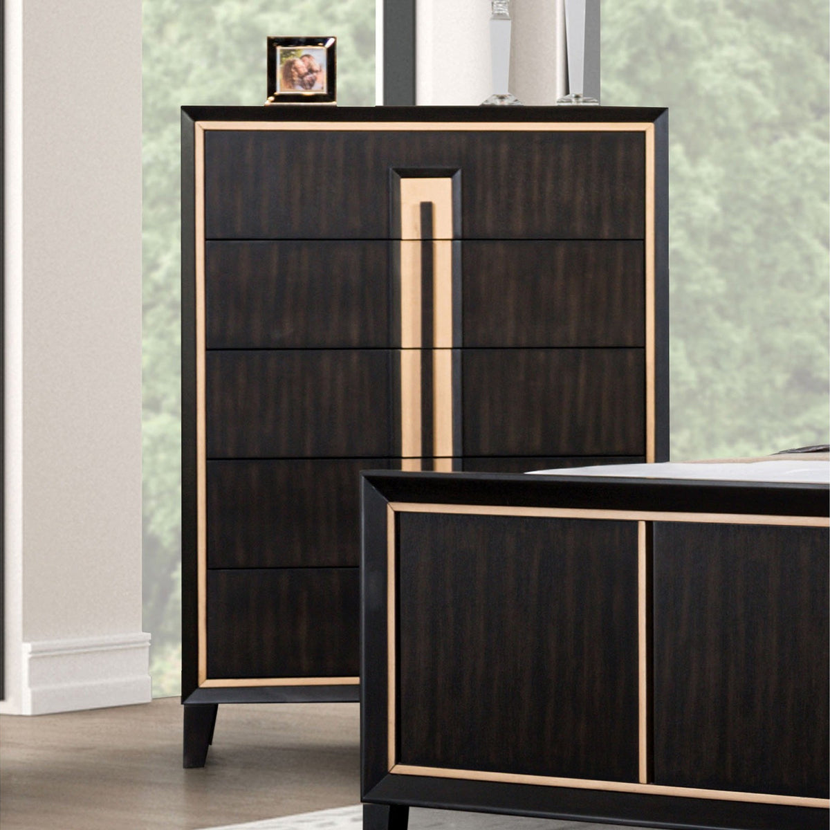 Furniture of America Kenyada Espresso Chest | Ornate Home