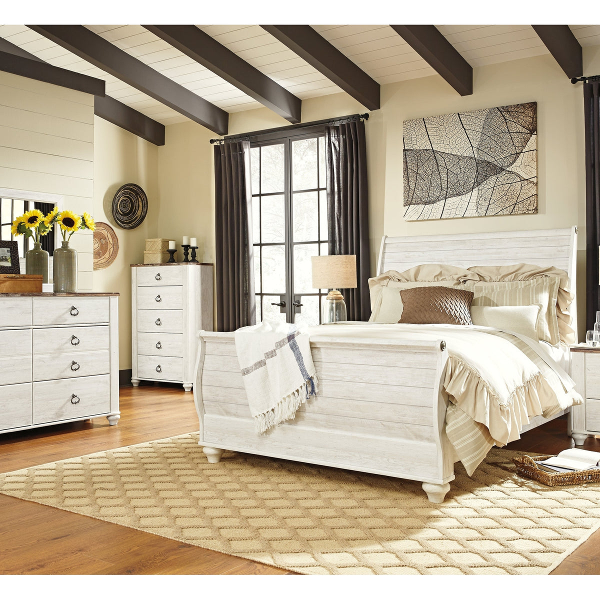 Ashley Furniture Willowton Whitewash Queen Sleigh Bedroom Set with 2 ...